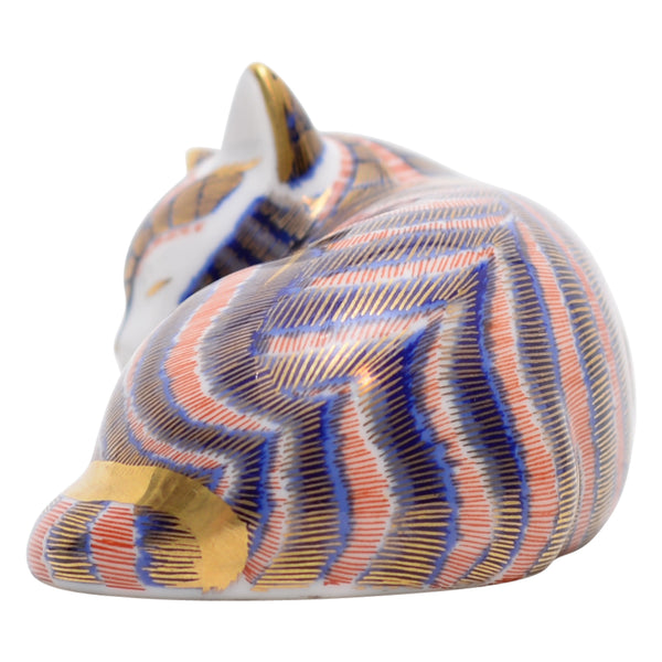 Sleeping cat - pascoeandcompany